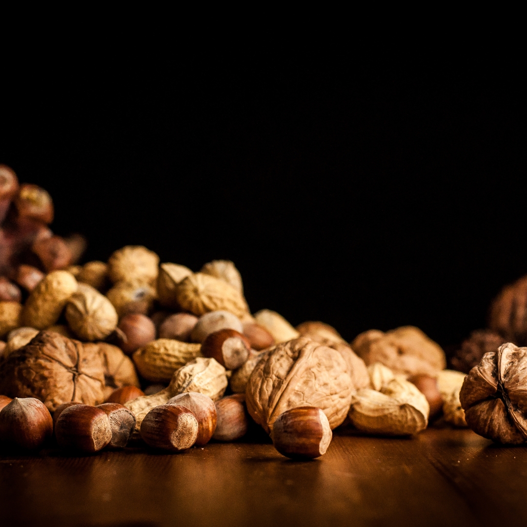 Oily Dried Fruit: Nutritional Values and Daily Consumption - Bioitalia